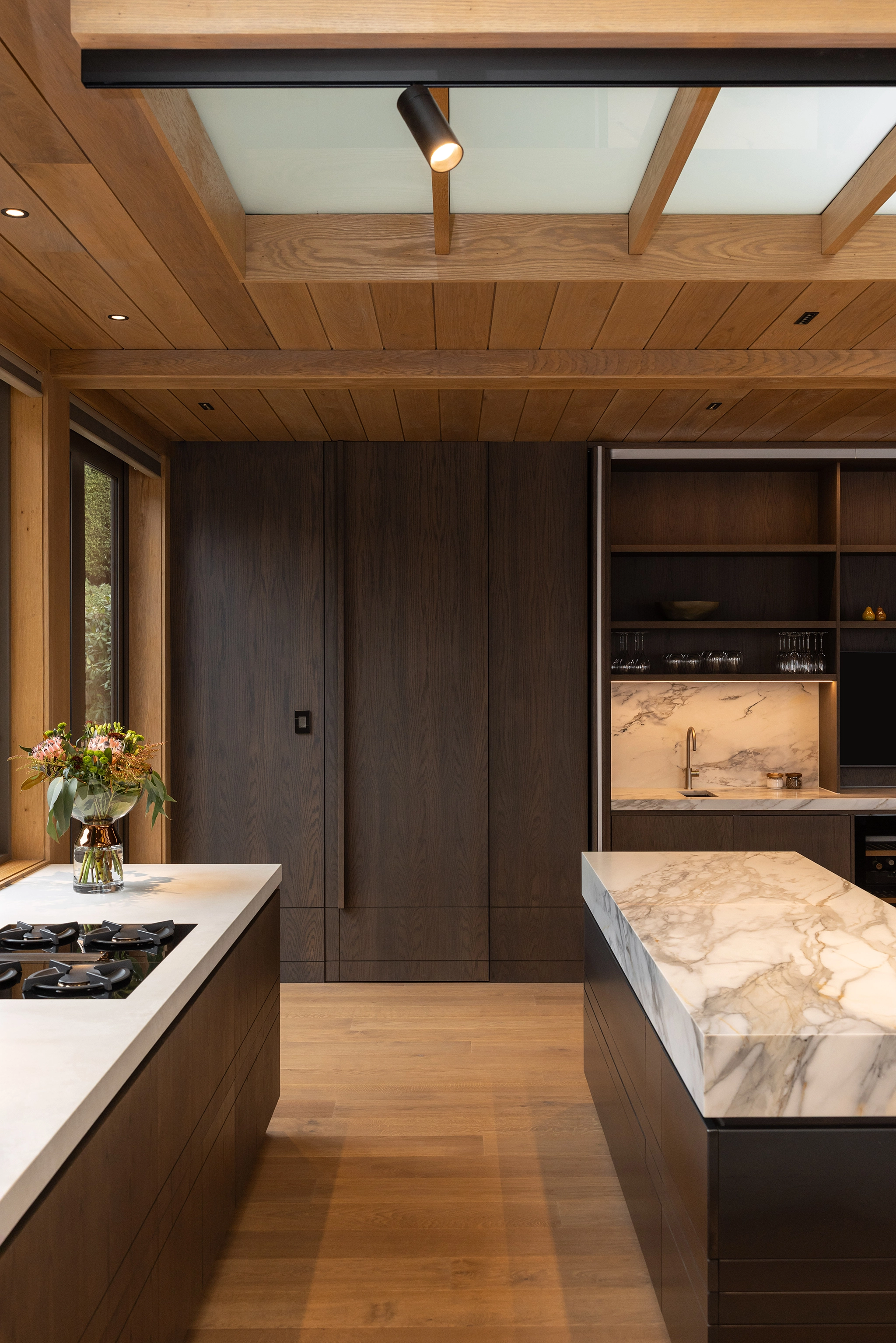 Solid Timber Flooring vs Engineered Timber Flooring